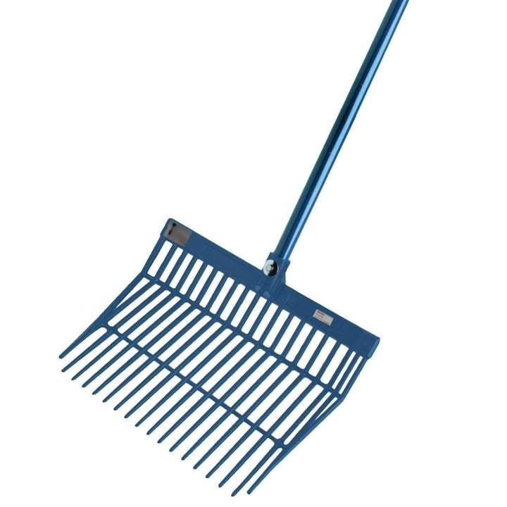 Roma Revolutionary Stable Rake with Handle – Taupo Equestrian Supplies